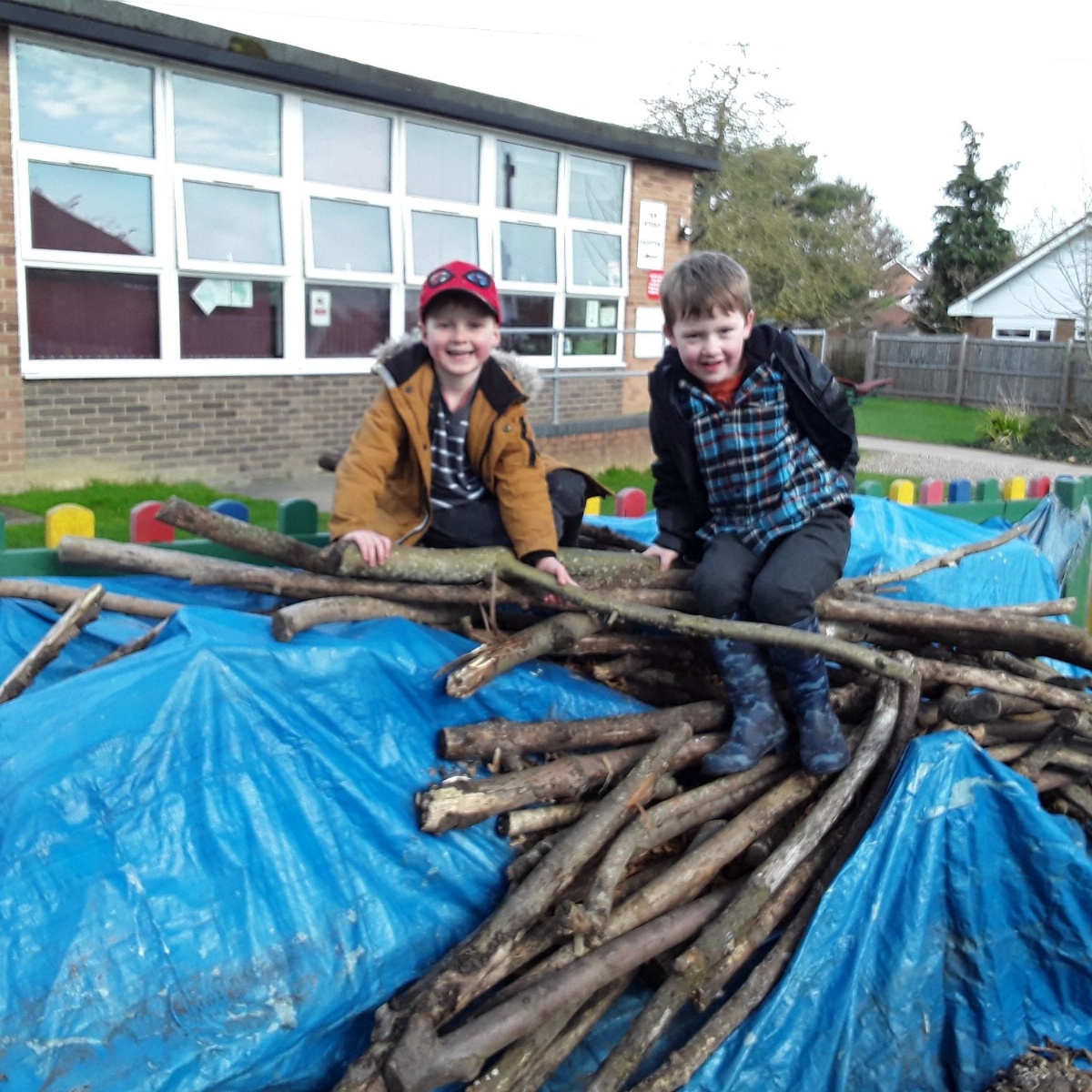 The Hills Academy - OUTDOOR LEARNING